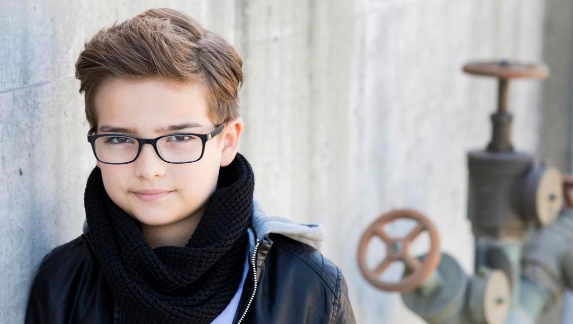EXCLUSIVE INTERVIEW WITH ACTOR ELIAS HARGER